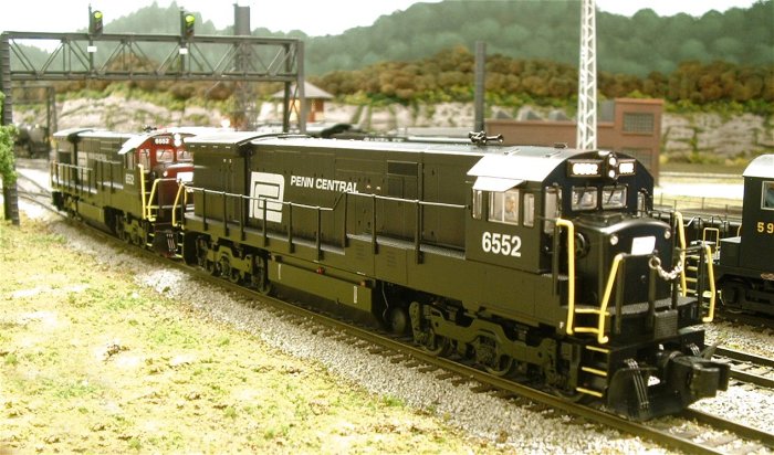 The new U33c's are shipping. | O Gauge Railroading On Line Forum